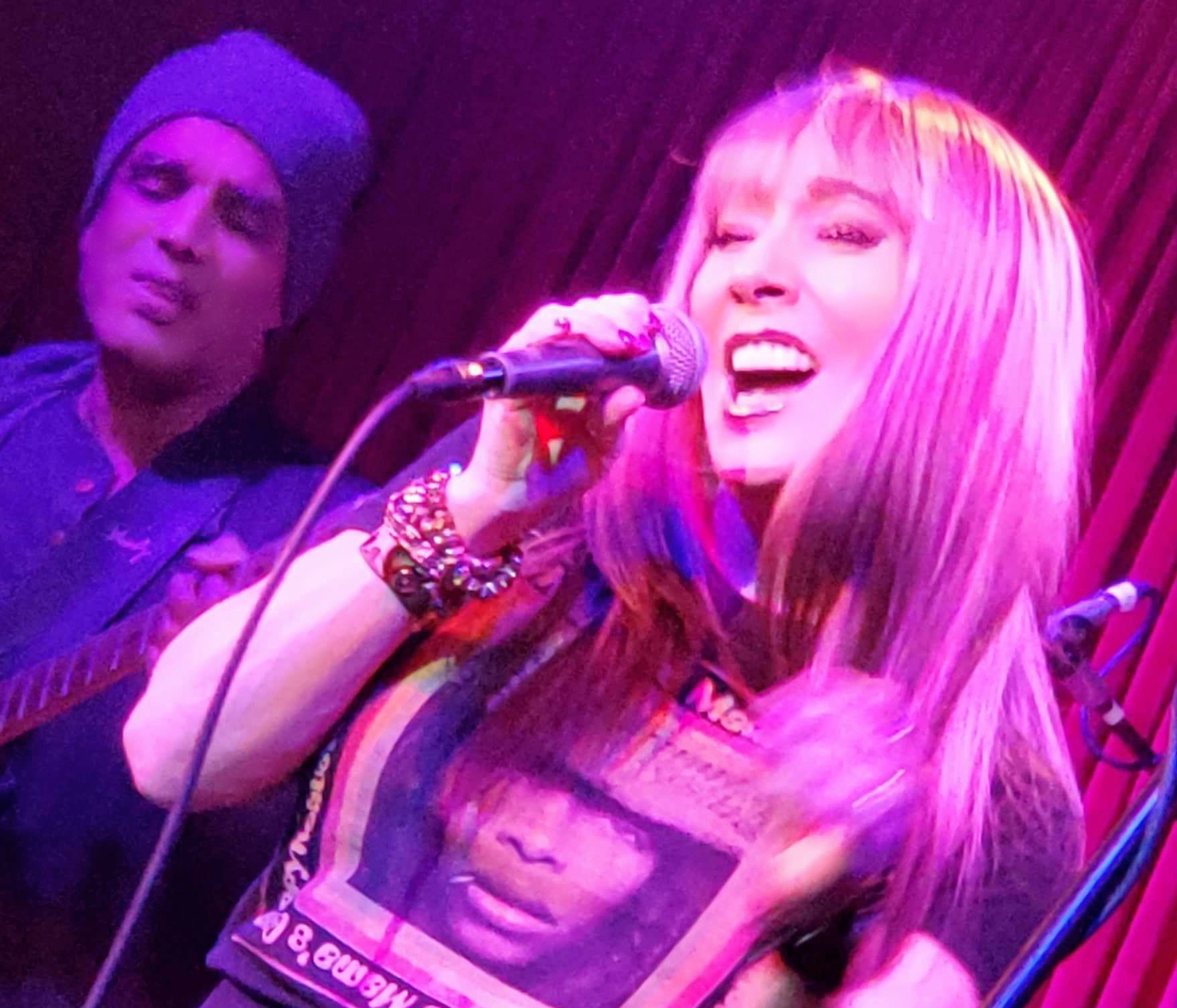 Shea Chambers Official EPK - Live Photos