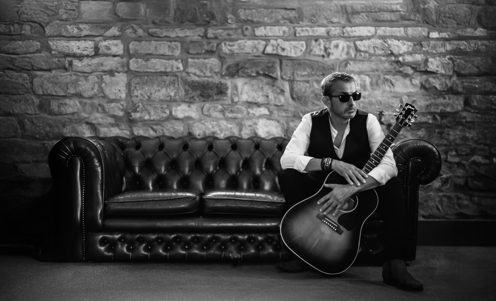 Ian D Fryer