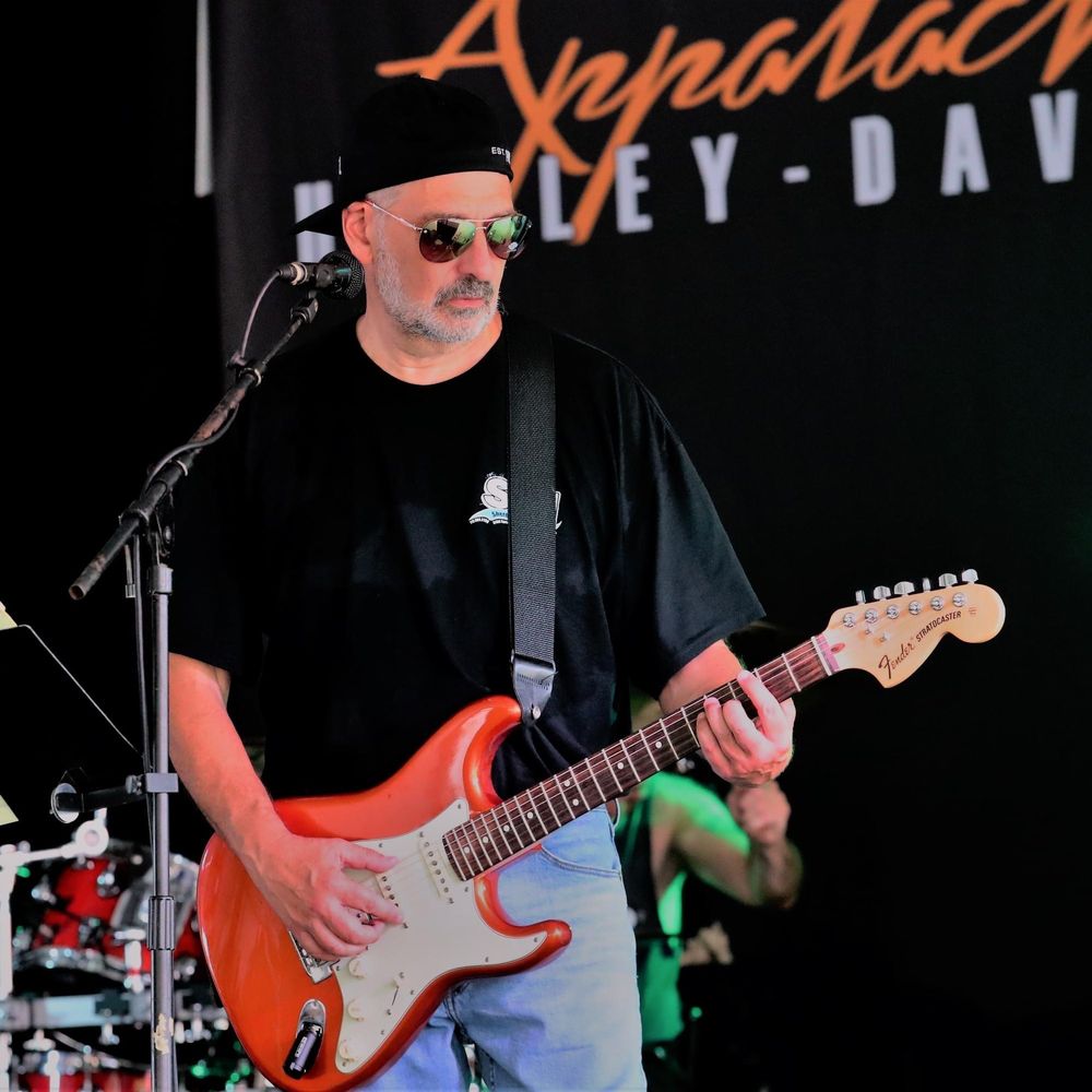 Lenny Davis Band